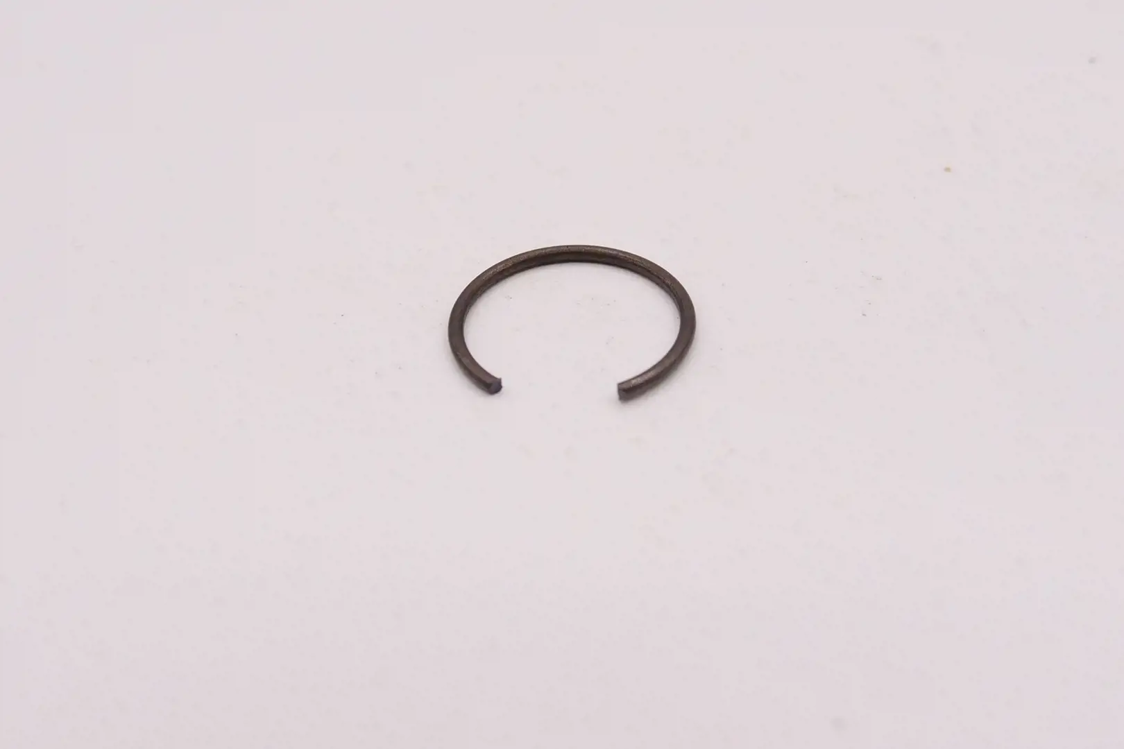 Kubota #12681-21330 CLIP, PISTON PIN