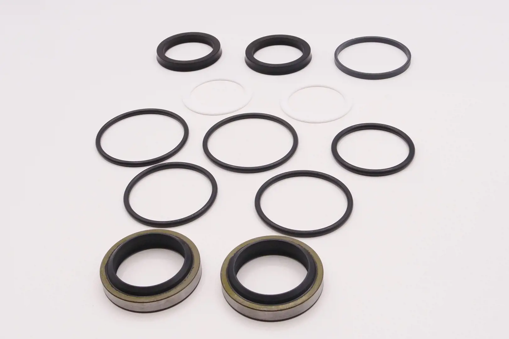 Kubota #35999-24400 KIT,SEAL
