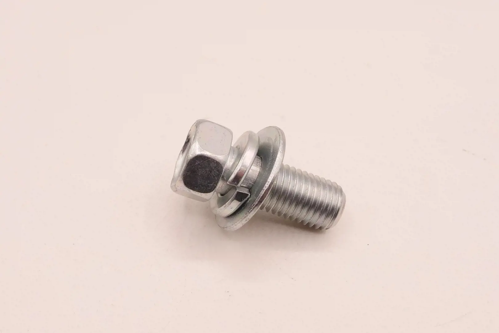Kubota #01135-51025 BOLT