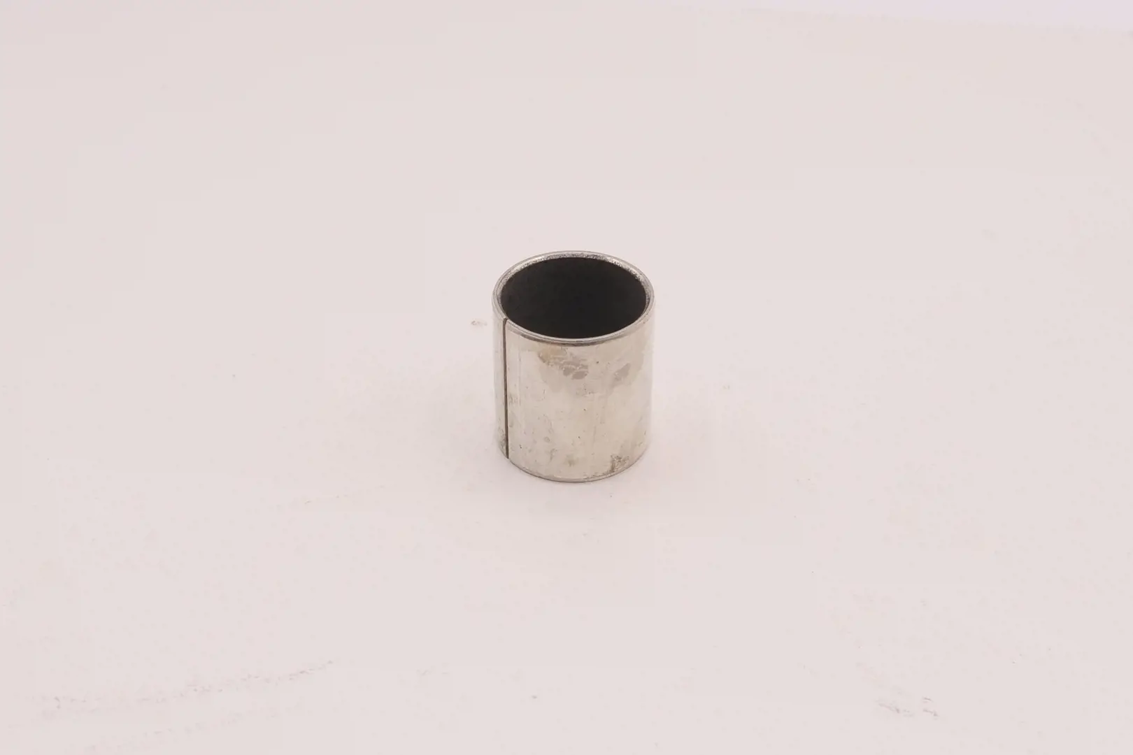 Kubota #08511-01620 BUSH