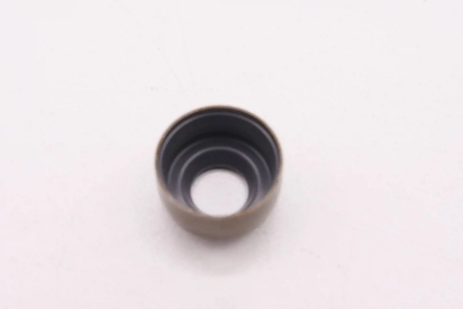 Kubota #15221-13153 SEAL, VALVE STEM