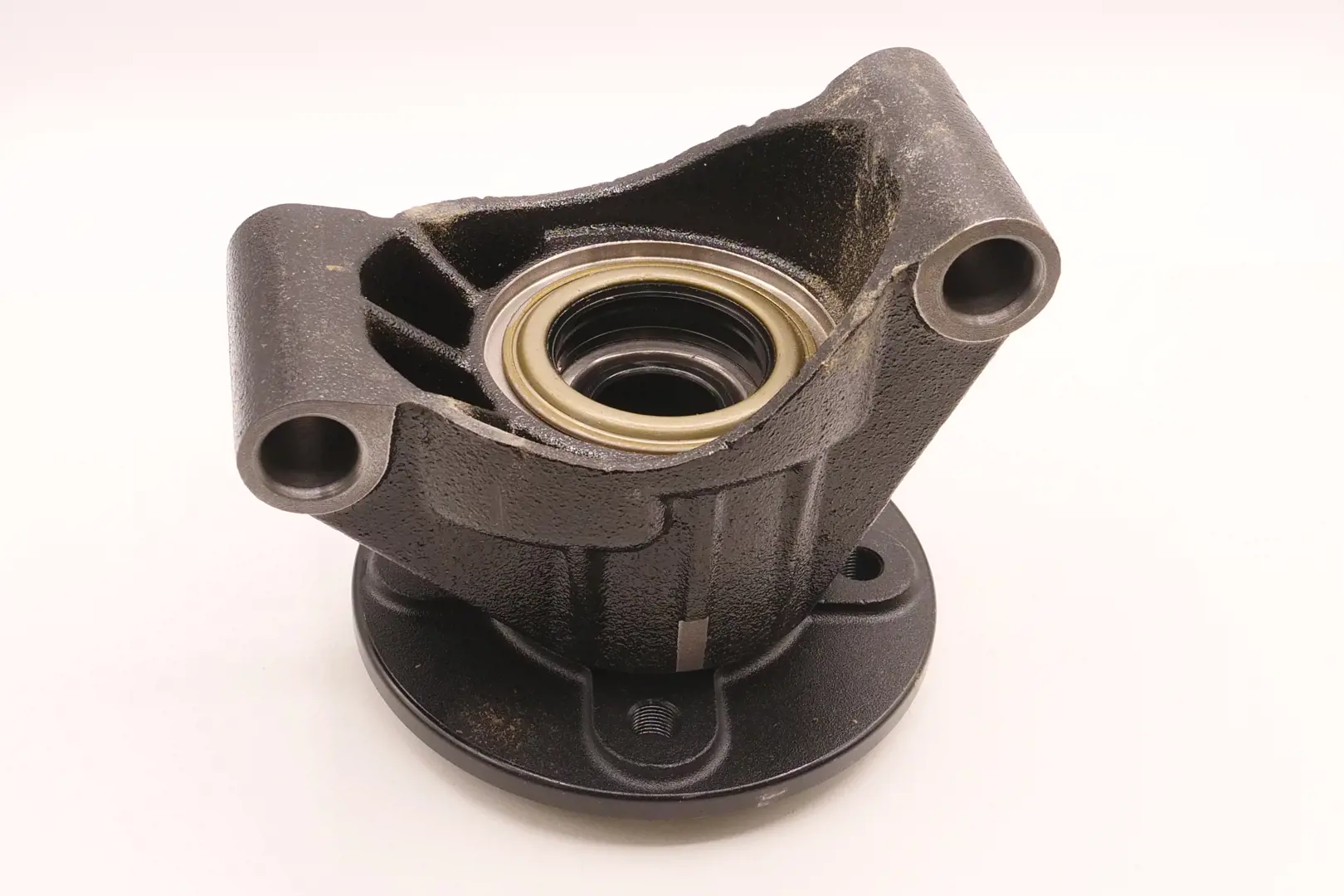 Kubota #K7591-17952 KNUCKLE,ASSY(REA