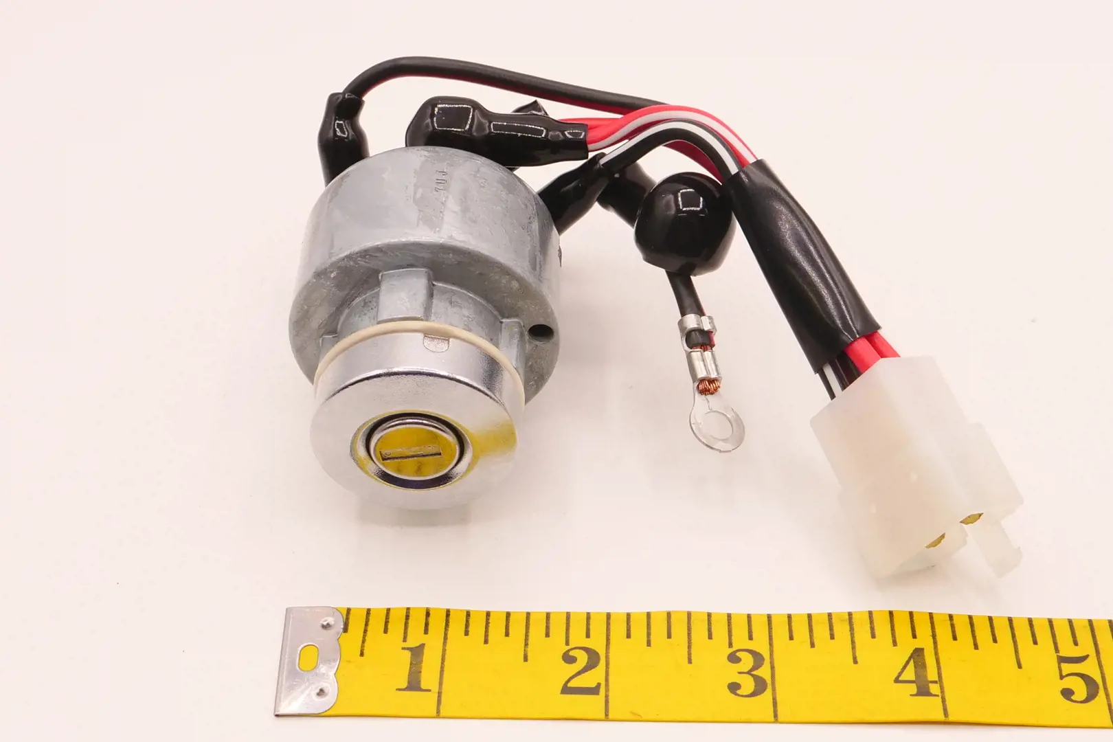 Kubota #38180-31820 MAIN SWITCH