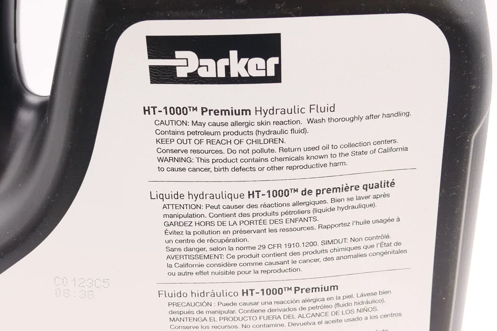 Kubota #70000-40301 OIL,1 GAL 5w40