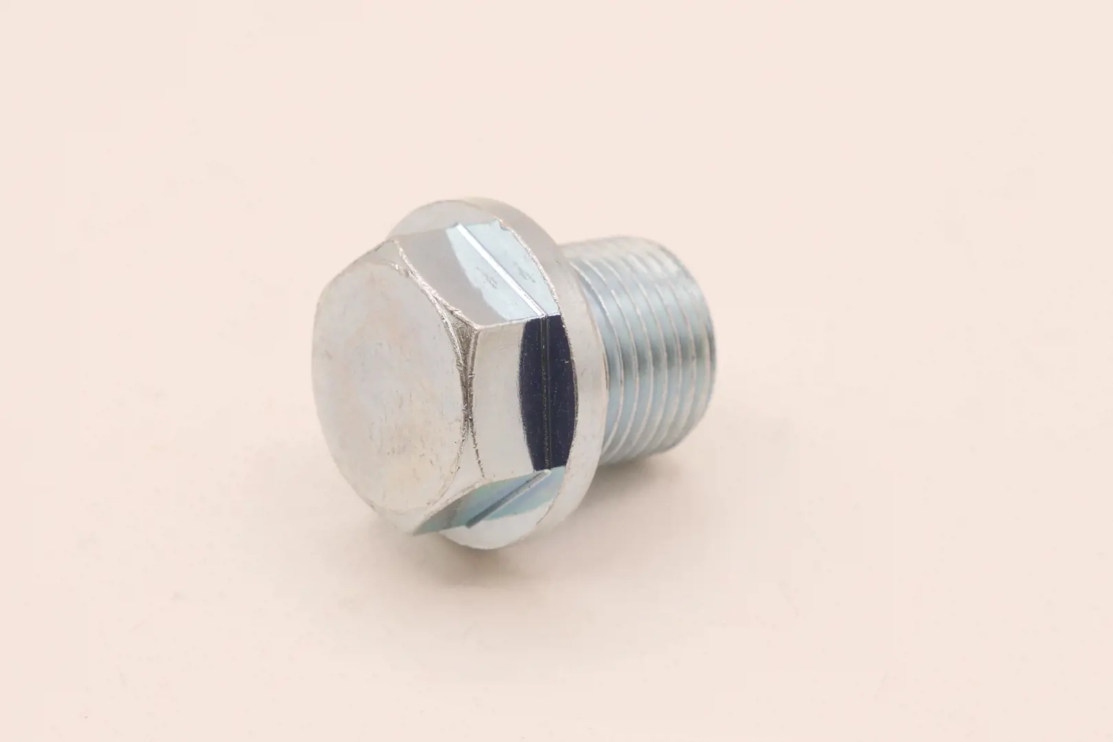 Kubota #06311-25030 PLUG