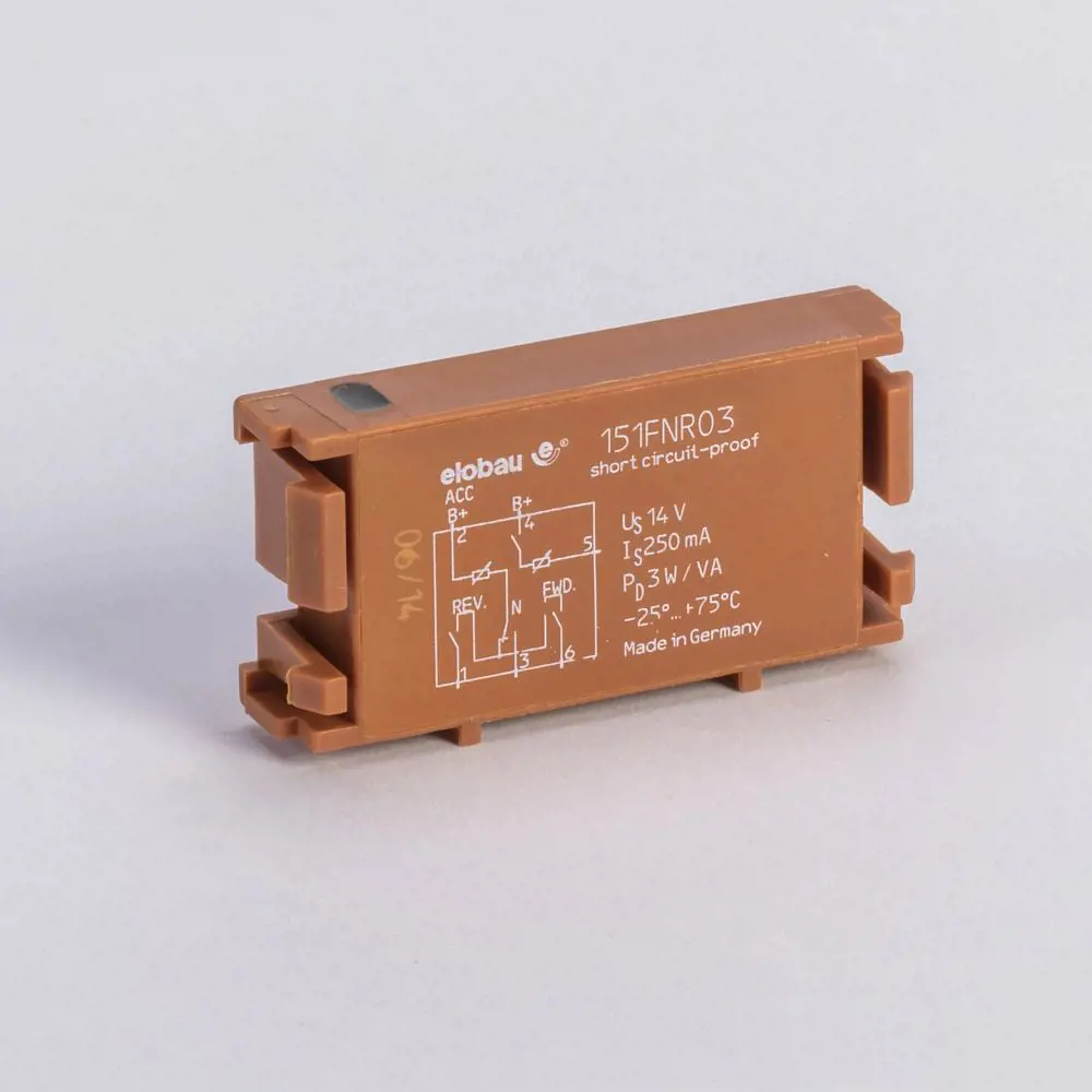 Case IH #390854A1 CONNECTION,ELECT